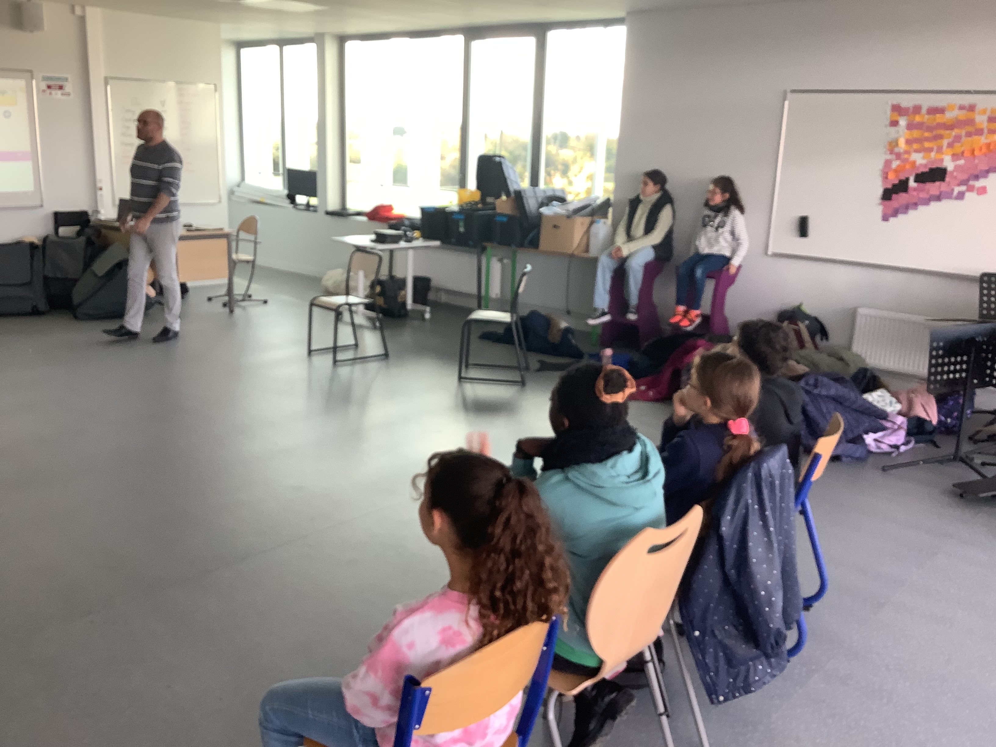 Collège Louise Weiss Engagés Nous Sommes Pour La Réussite Et Lépanouissement De Nos élèves
